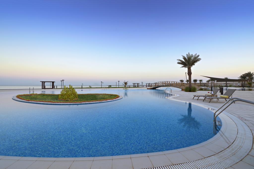 Top 12 Beaches In And Around Doha Qatar