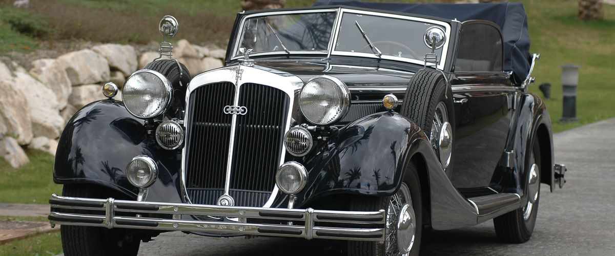 A Take on the Finest Places to Find Vintage Car Collections in Qatar