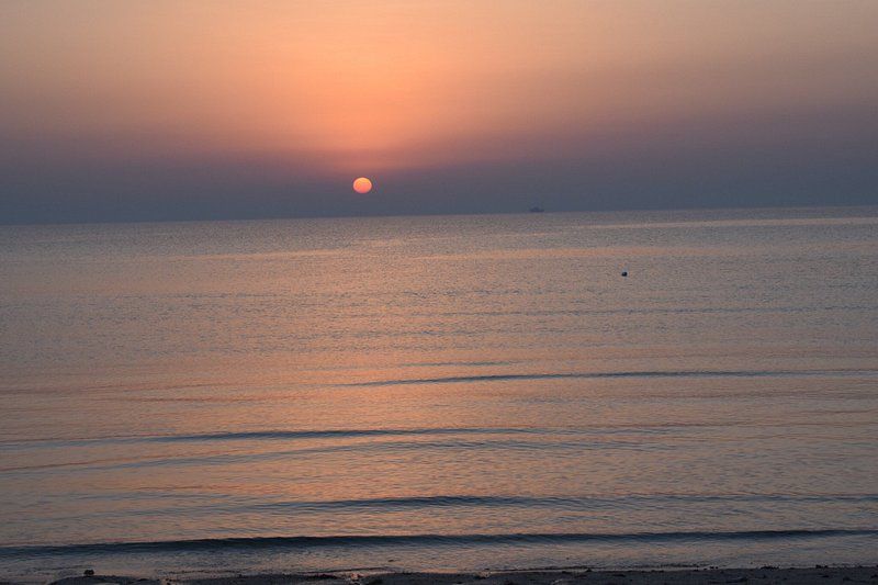 Al Ghariya Beach Qatar: A Tranquil Spot Nestled In A Dreamy Location