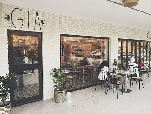 Best Cafés In Kuwait For A Snack Break On Your Travels