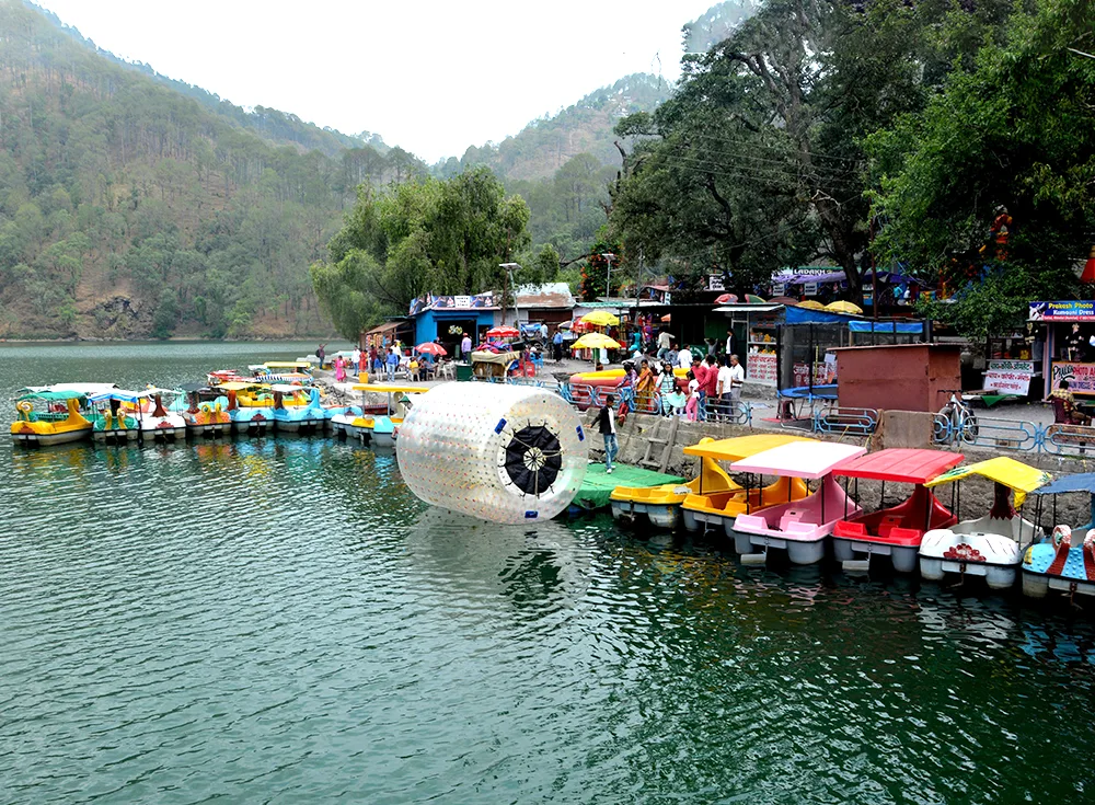3 Days 2 Nights Season Resorts Nainital New Year Tour Package ...
