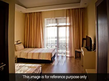 4 Nights 5 Days Brahmatal Trekking Tour Package - Myholidays.com