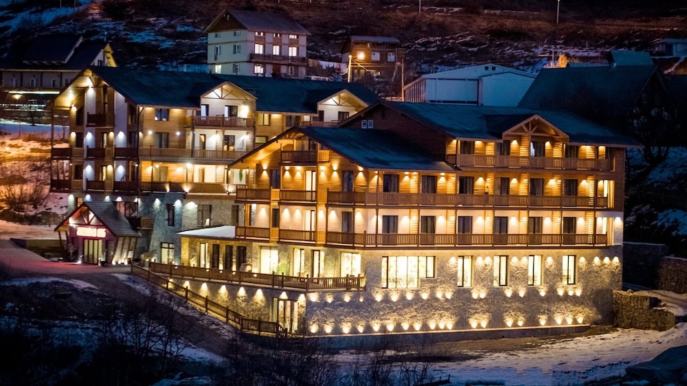 Gudauri 2 Nights 3 Days Tour Package - Myholidays.com